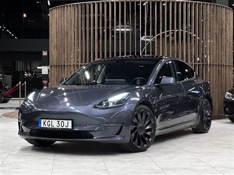 Tesla Model 3 Performance Topdriveclub