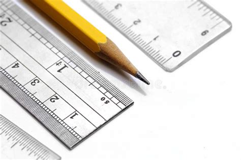 Cuaderno Y Pluma Ilustración Del Vector Ilustración De Blanco 28744893