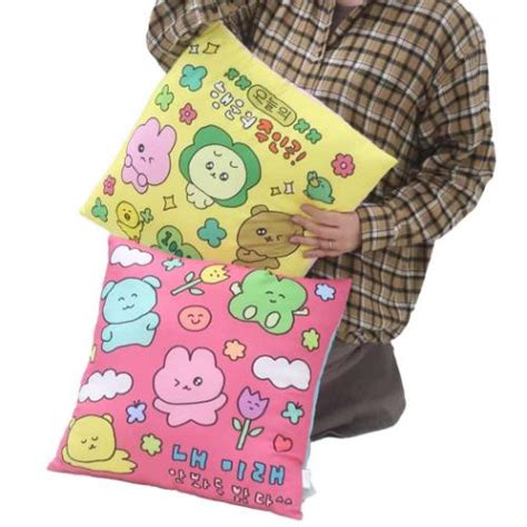 チェゴシム グッズ クッション キャラクター 背当てクッション Kc Cgs Sc Yl キャラクターのシネマコレクション 通販