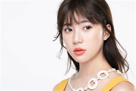 Shiny黃宣霓 Shiny黃宣霓 Added A New Photo