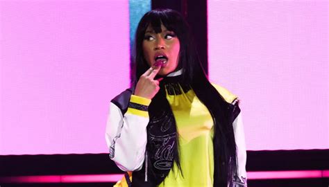 Nicki Minaj Suffers Wardrobe Malfunction During ‘pink Friday 2 World Tour
