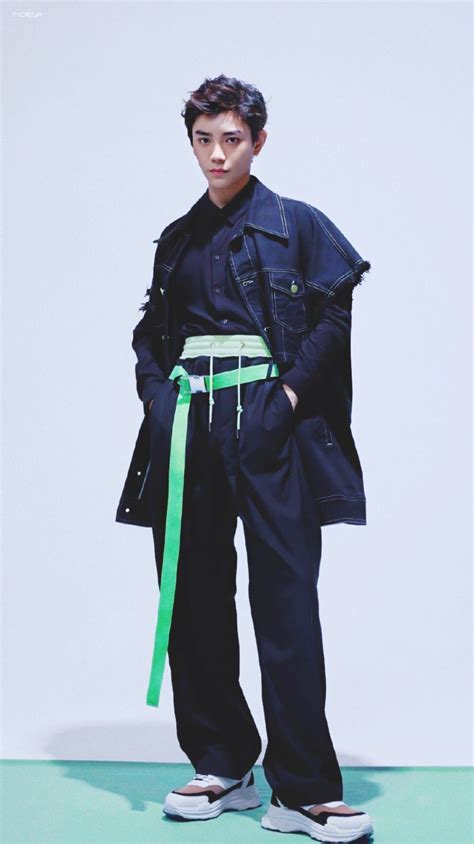 ปกพนโดย Yomi ใน Ding Yu Xi 丁禹兮