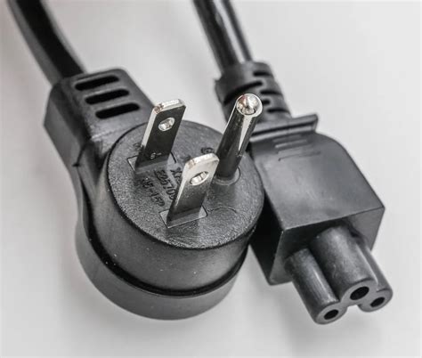 Right Angled Iec Adapter Up Angled Iec 320 C14 To C13 Adapter For Lcd Wall Mount Tv Buy Iec