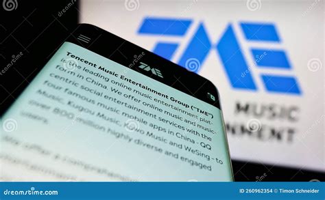 Mobile Phone With Website Of Chinese Company Tencent Music