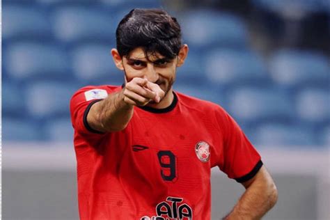 مهدی ترابی برای سومین بار بهترین بازیکن لیگ برتر می‌شود طرفداری