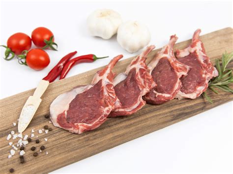 Can Dogs Eat Lamb Bones