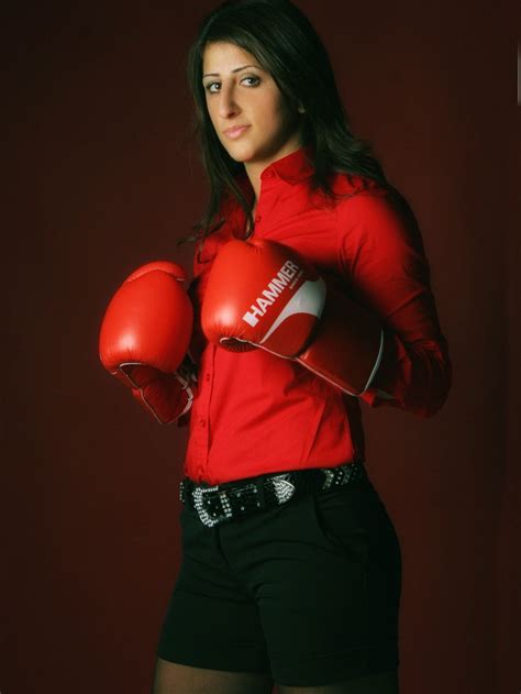 Boxerin Rola El Halabi Gibt Ihr Comeback Der Spiegel