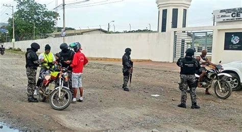 Policía Ecuador on Twitter MANTENEMOS ESPACIOS SEGUROS En Esmeraldas