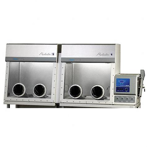 Labconco 31 In Overall Wd 9 1 8 Ft Overall Lg Glove Box 6mgn6