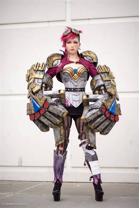 Vi From League Of Legends Cosplayer Akemi101xoxo Modelcosplay
