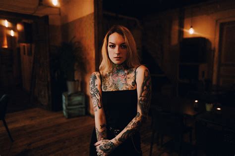 EVITA :: Behance