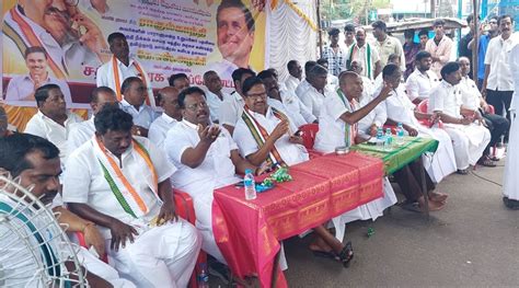 Tamil Nadu Cong Holds Statewide Protest Against Rahul Gandhis