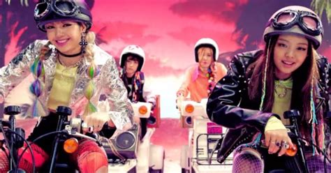 블랙핑크 붐바야 Mv 370일만에 조회수 2억뷰 돌파