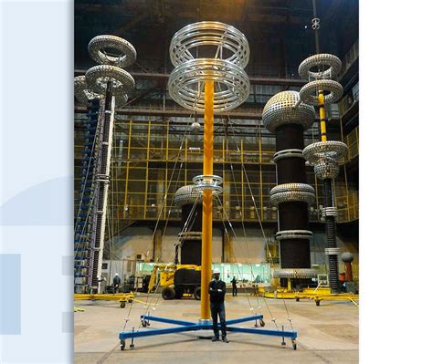 Damped Capacitive Voltage Divider