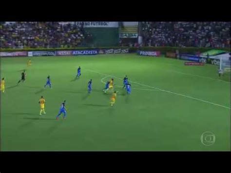 Atacante Z Roberto Do Mirassol Fc Vence O Gol Da Rodada Desta Ter A