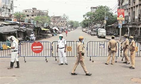 No Plans Of Lockdown Curbs Only In Containment Zones West Bengal