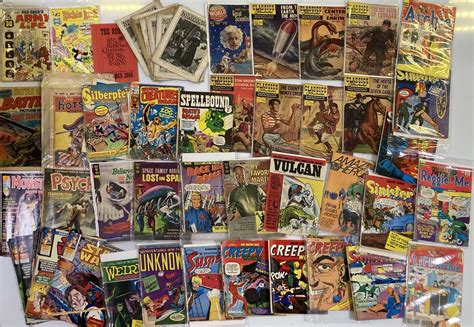 Lot 147 - COMICS, MAGAZINES, AND BOOKS/ANNUALS.
