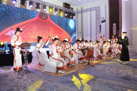 БОАЖ ЫН САЙД Б БАТ ЭРДЭНЭ МУ Д СУУГАА ЭЛЧИН САЙД ОУБ ЫН СУУРИН ТӨЛӨӨЛӨГЧИДТЭЙ САНАЛ СОЛИЛЦОХ