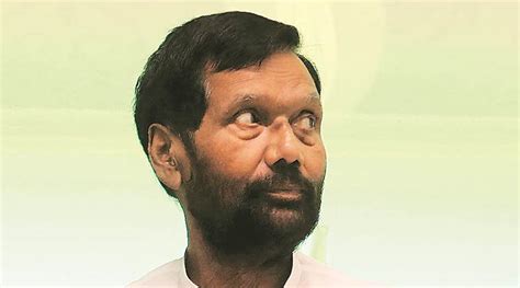 Ram Vilas Paswan Alleges Bias Against Jnu Scsts Varsity Denies It