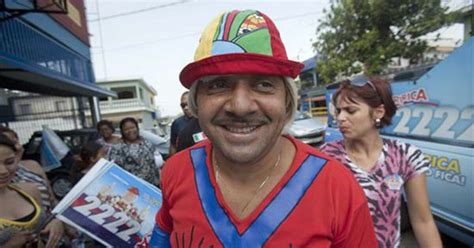 Elección En Brasil Tiririca Debe Probar Que Sabe Leer Y Escribir Infobae