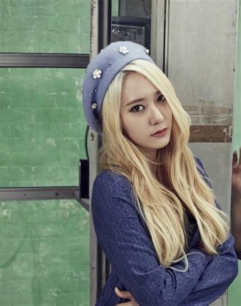 Jessica And Krystal Krystal Jung South Korean Girls Korean Girl Groups