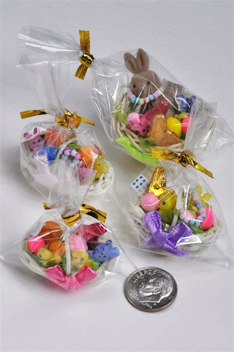 Tiny Miniature Easter Baskets 112 Scale Dollhouse Easter Basket