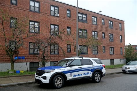 5 Victims Shot In Dorchester Two Juveniles With One Critical