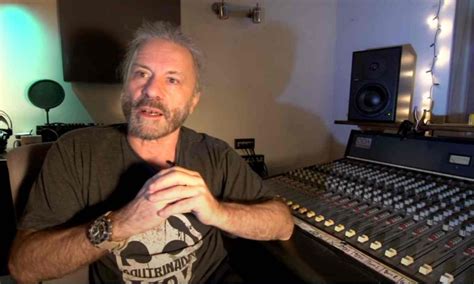 Bruce Dickinson Explains Why He Decided To Leave Iron Maiden In 1993