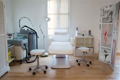 Dr Alexandre HUSSON Médecin morphologue et anti âge à Saint Germain en