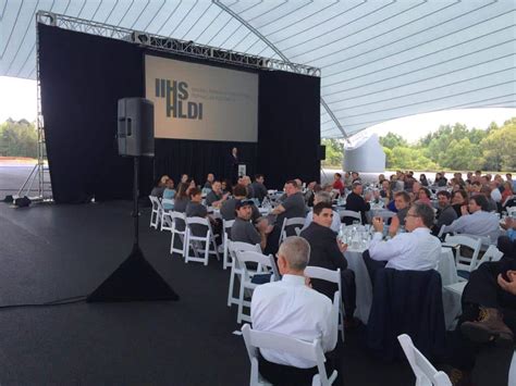 10 Automakers Agree To Adas Requested By Nhtsa And Iihs Auto Connected
