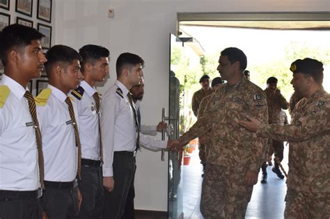 Lt Gen Asif Ghafoor Commander 12 Corps Along With Ig Fc Bln N Visit