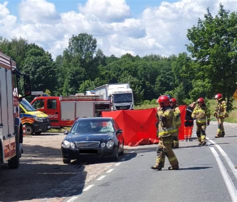Tragiczny wypadek na trasie Giżycko Mrągowo Nie żyje motorowerzysta