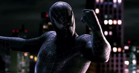 Tobey Maguires Venom Suit Gets A Hyper Realistic 50 Off