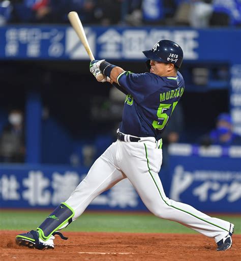 5回、2点本塁打を放つヤクルト・村上｜緊急事態のヤクルト勝った 村上 写真26｜sanspocom（サンスポ）
