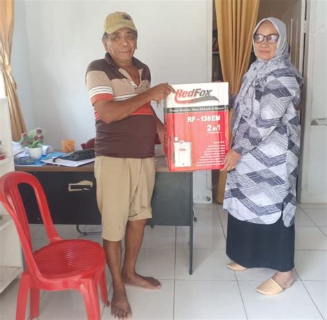 Peduli Petani Pemdes Bongkudai Salurkan Alsintan Bibit Ikan Dan Cabai