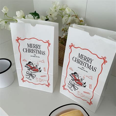 우더디자인 명함 명함제작 우더엣지명함 우더디자인의 스테디셀러 엣지 명함🖤 고객님께서 지갑에 넣어 다니고 싶다 요청하셔서 지갑 사이즈에 맞추어 제작되었습니다