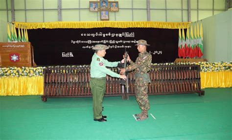 ပဲခူးတိုင်းဒေသကြီး အနောက်ခြမ်း ရှိ ပြည်သူ့စစ် ဌာနေ တပ်ဖွဲ့ဝင်များအား လက