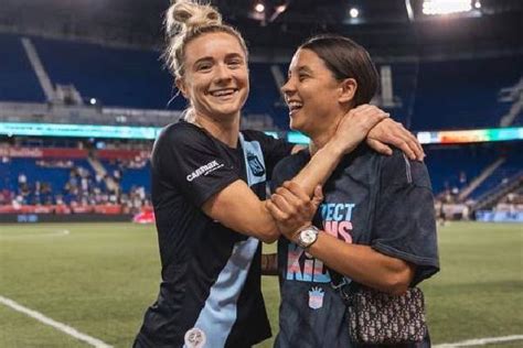 Kristie Mewis Biography Rise Of The Soccer Star Broadbiography
