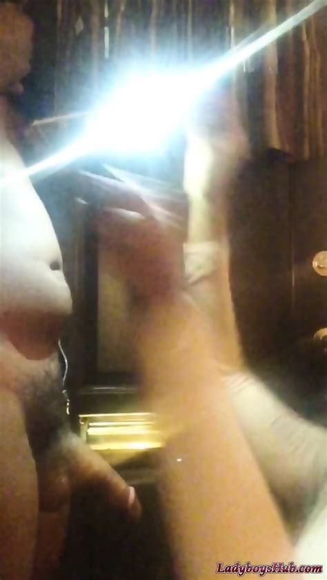 SLOPPY SPIT BUBBLE HEAD STRAIGHT FOOTBALL PLAYER CUM ON TS ANIYAH FACE
