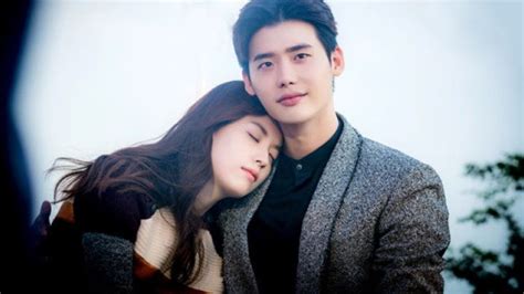 W 两个世界｜韩剧 Viu