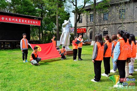 【媒体聚焦】高校师生踊跃参与五四运动100周年纪念活动 争做奋进新青年 武汉轻工大学