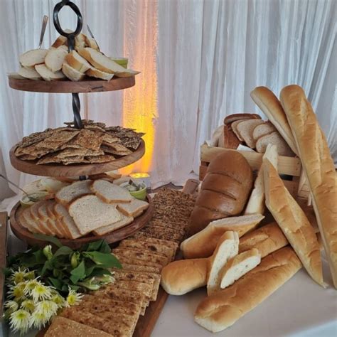 21 Most Creative Wedding Food Bar Ideas Craftsy Hacks