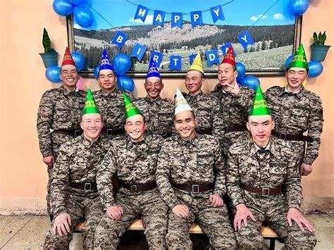 Дайчдынхаа төрсөн өдрийг тэмдэглэн өнгөрүүлжээ