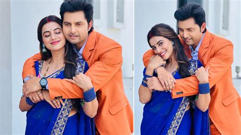 Akshara Singh Poses With Bhojpuri Actress Monalisa Husband Vikrant