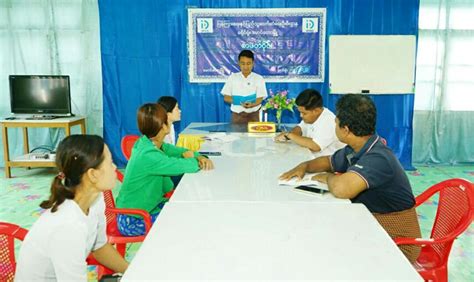 ရခိုင်ပြည်နယ် မောင်တောမြို့ လူထုအခြေပြုဗဟိုဌာန Community Center ခန်းမ