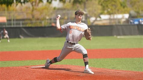 Baseball Duels No 13 Pomona Pitzer In Three Game Tilt California