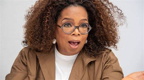 Oprah Winfrey Speaks Out To Debunk Awful Qanon Rumor That Shes Been