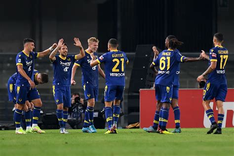 Hellas Verona Contro Il Milan Potrebbe Debuttare In Panchina Un Ex