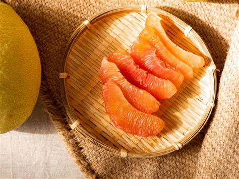 【預購！籽少肉細飽滿多汁 正宗麻豆紅柚紅文旦 10斤裝】今秋送禮就送麻豆紅 美味又用心ㄟ厚禮數 Owlting Market 奧丁丁市集