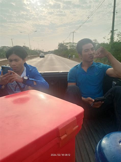 សម្រាកពីការងារដើរលេងខ្លះ។ កូនអ្នកស្រែ ស្មោះស្នេហ៍ Facebook